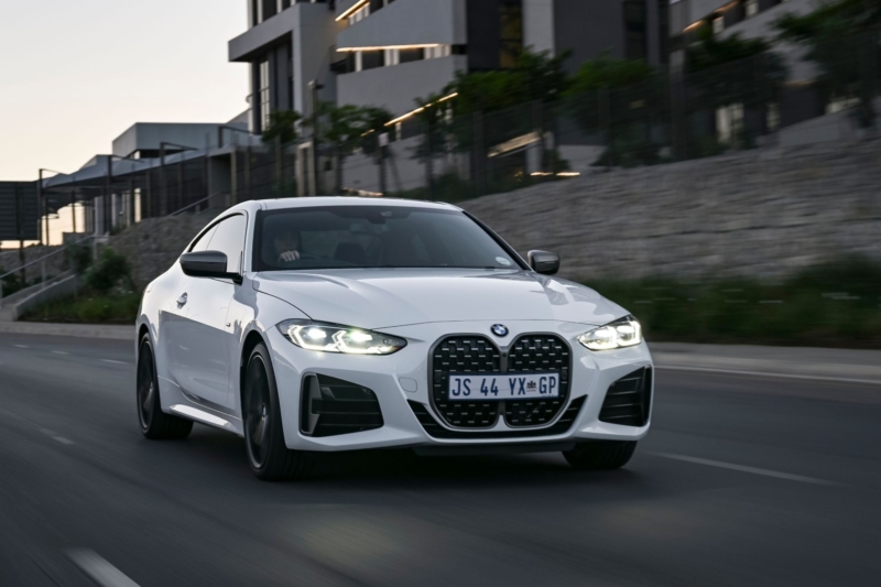 BMW 4 Series Models Driven on National Launch - Double Apex