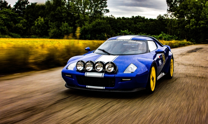 MAT Stratos is a Ferrari-powered modern day Lancia Stratos.