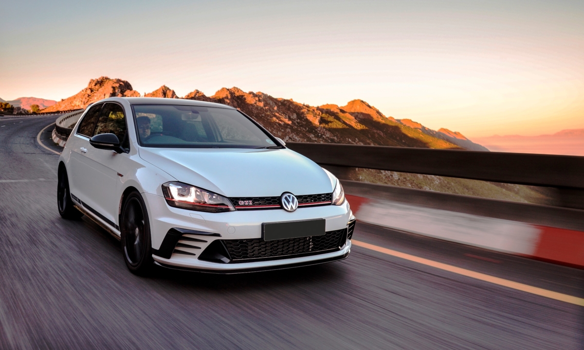 VW Golf GTI Clubsport 45 Debuts [w/video] - Double Apex