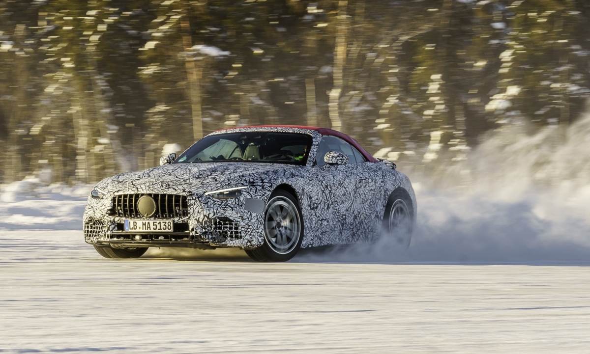 Mercedes-AMG SL Undergoes Testing [w/video] - Double Apex