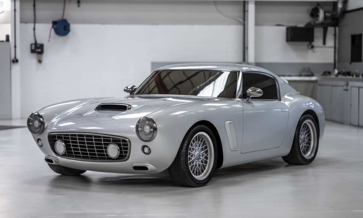 RML Short Wheelbase Is A Modern Day Classic Ferrari - Double Apex