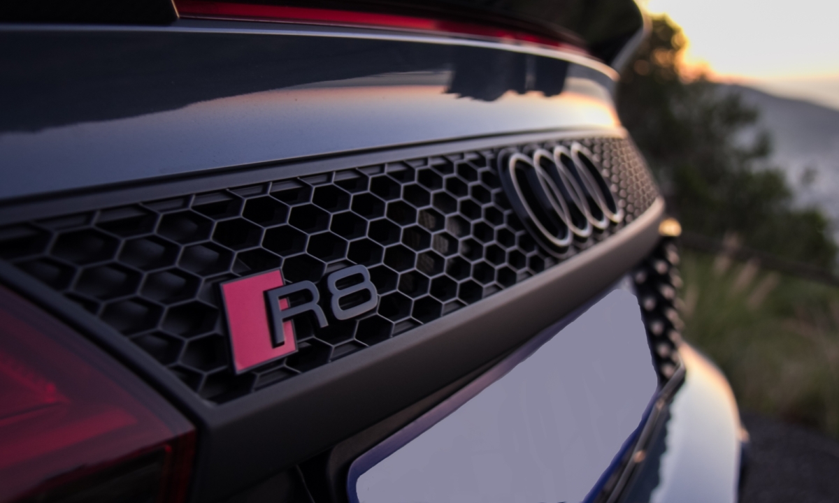 Audi R8 Spyder V10 Performance Quattro Driven - Double Apex