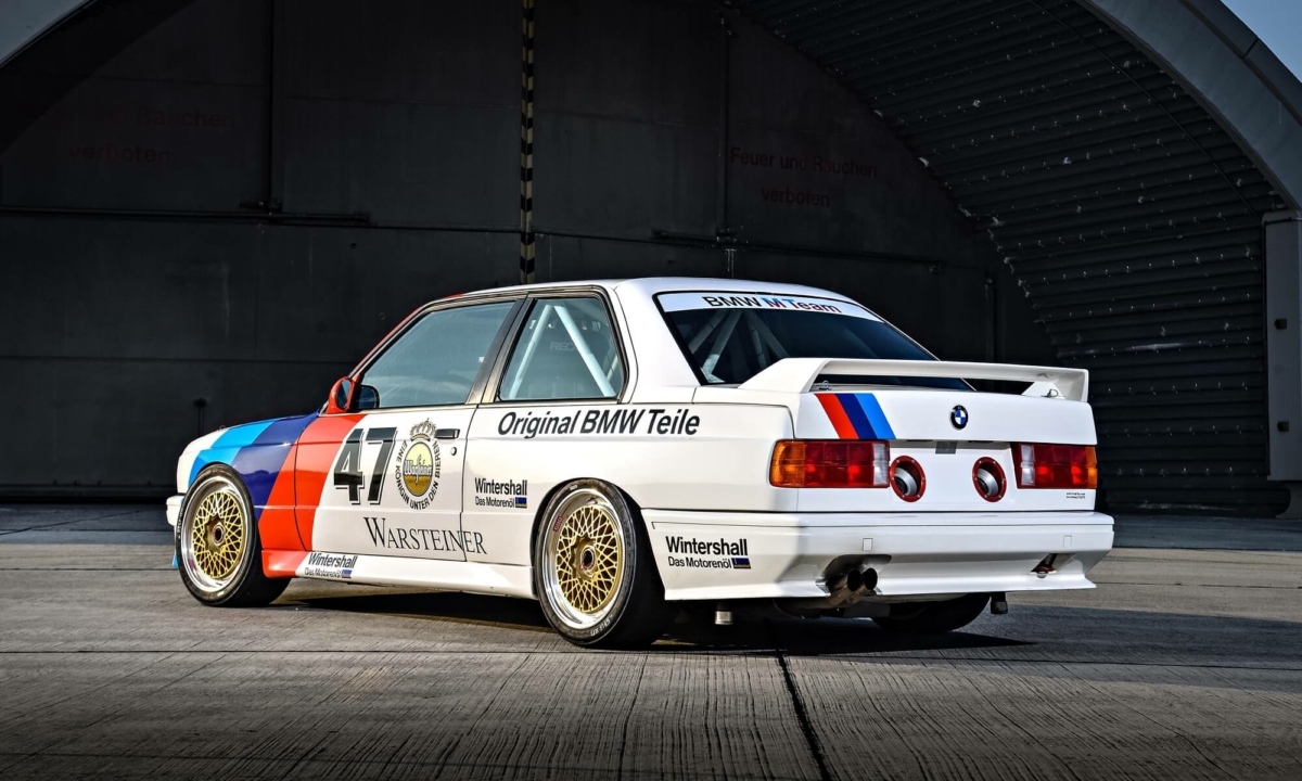 Opinion: Owning And Driving An E30 BMW M3 - Double Apex