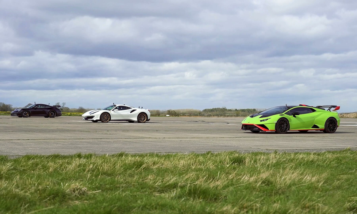 Track Specials Drag Race [video] - Double Apex