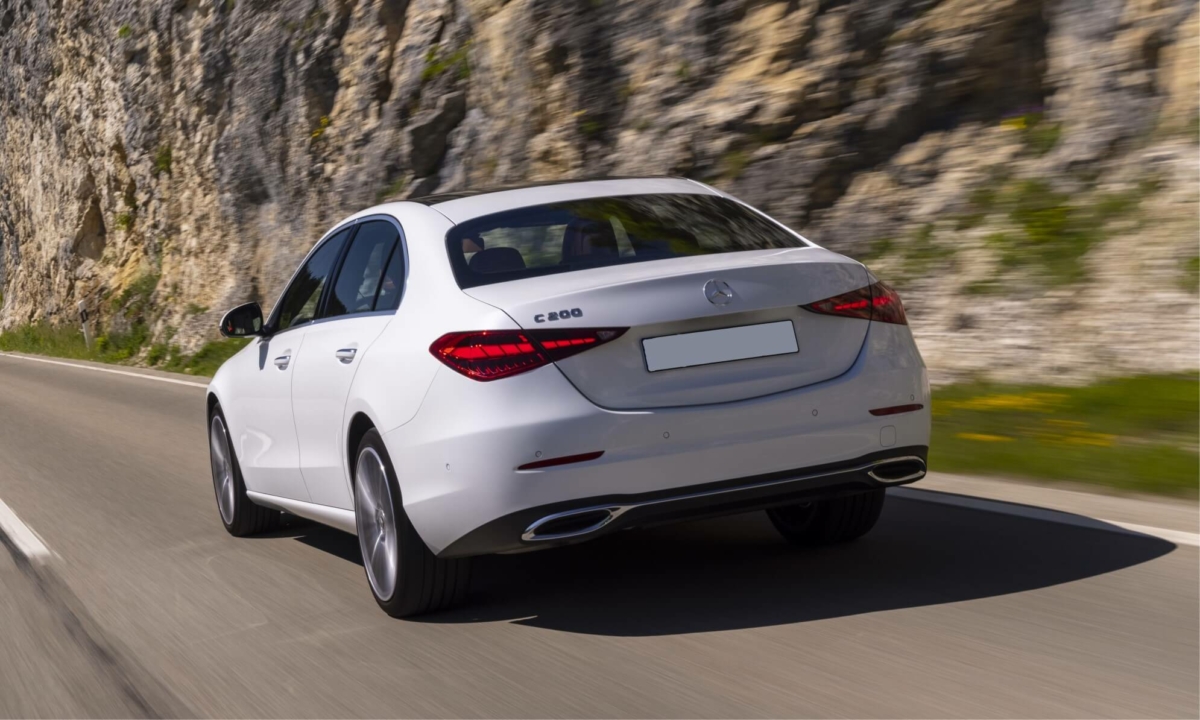 Mercedes-Benz C200 Driven - Double Apex