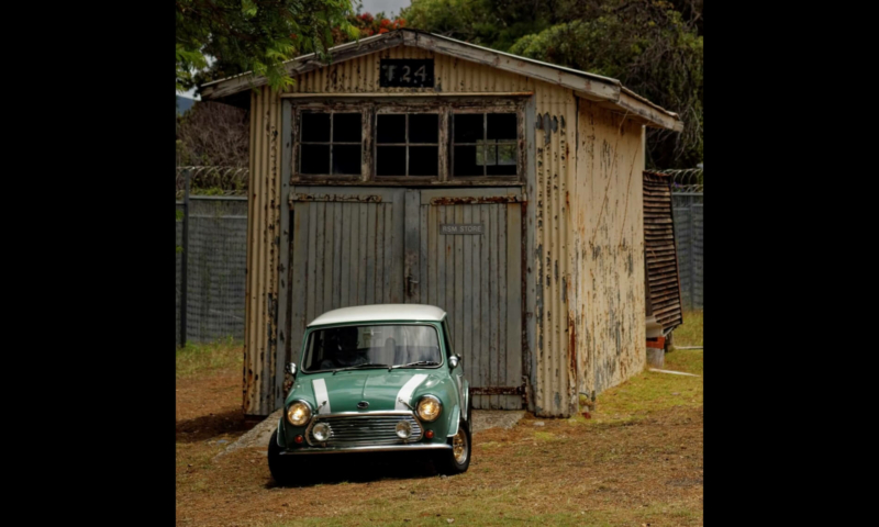 I Own A Classic... 1976 Austin Mini - Double Apex