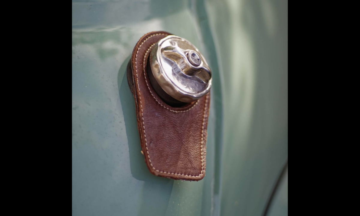 I Own A Classic... 1976 Austin Mini - Double Apex