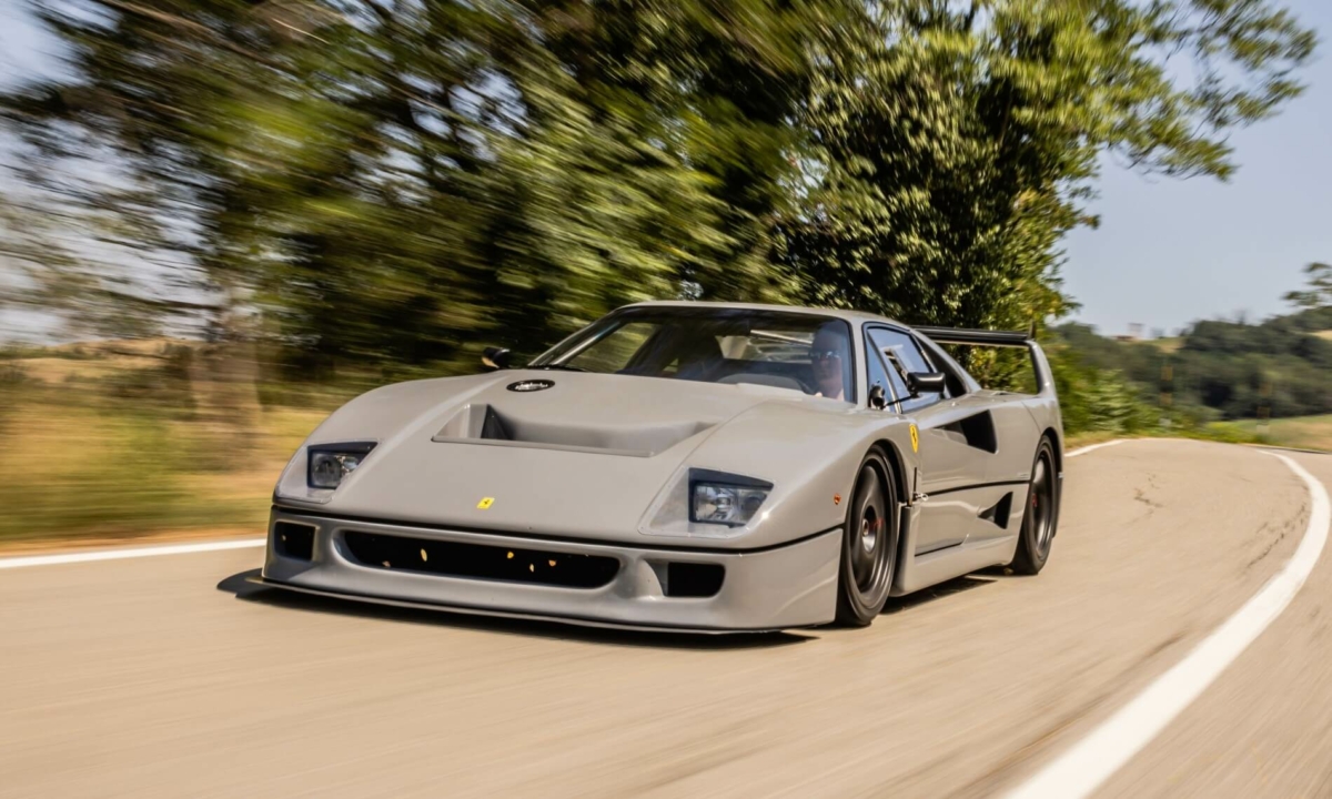 One-off Road-Going Ferrari F40 Competizione For Sale - Double Apex