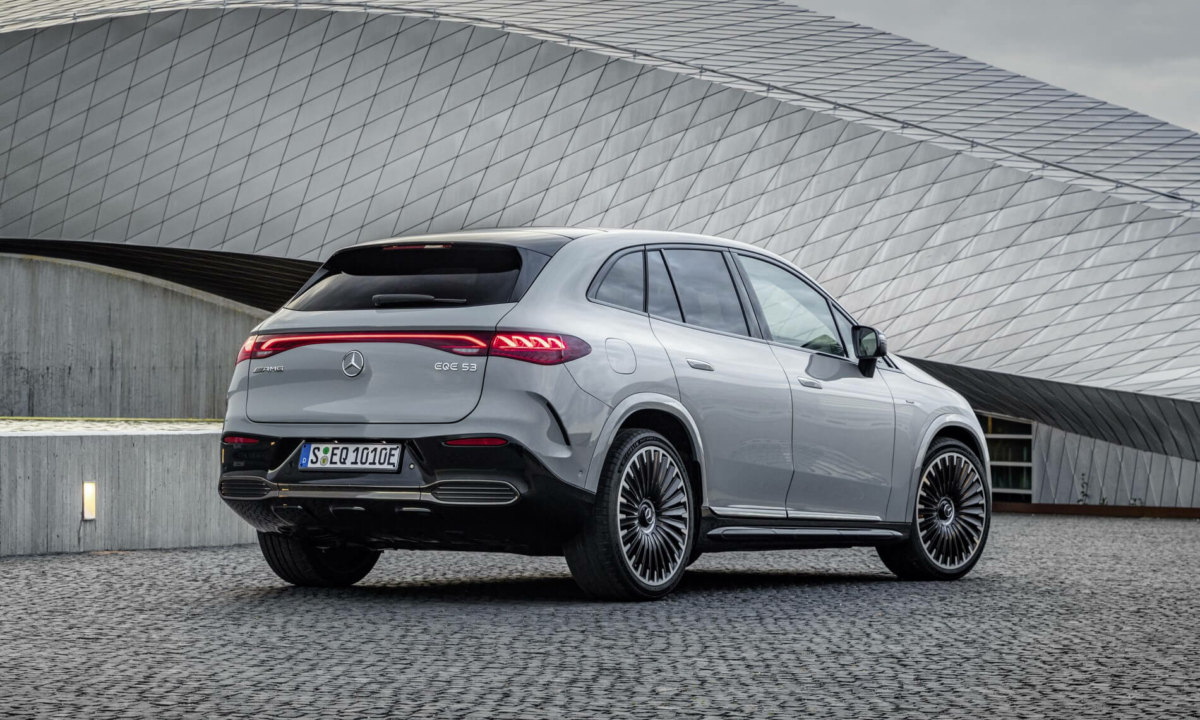 Electric Mercedes-EQ EQE SUV Debuts - Double Apex Electric Mercedes-EQ EQE SUV Debuts - Double Apex
