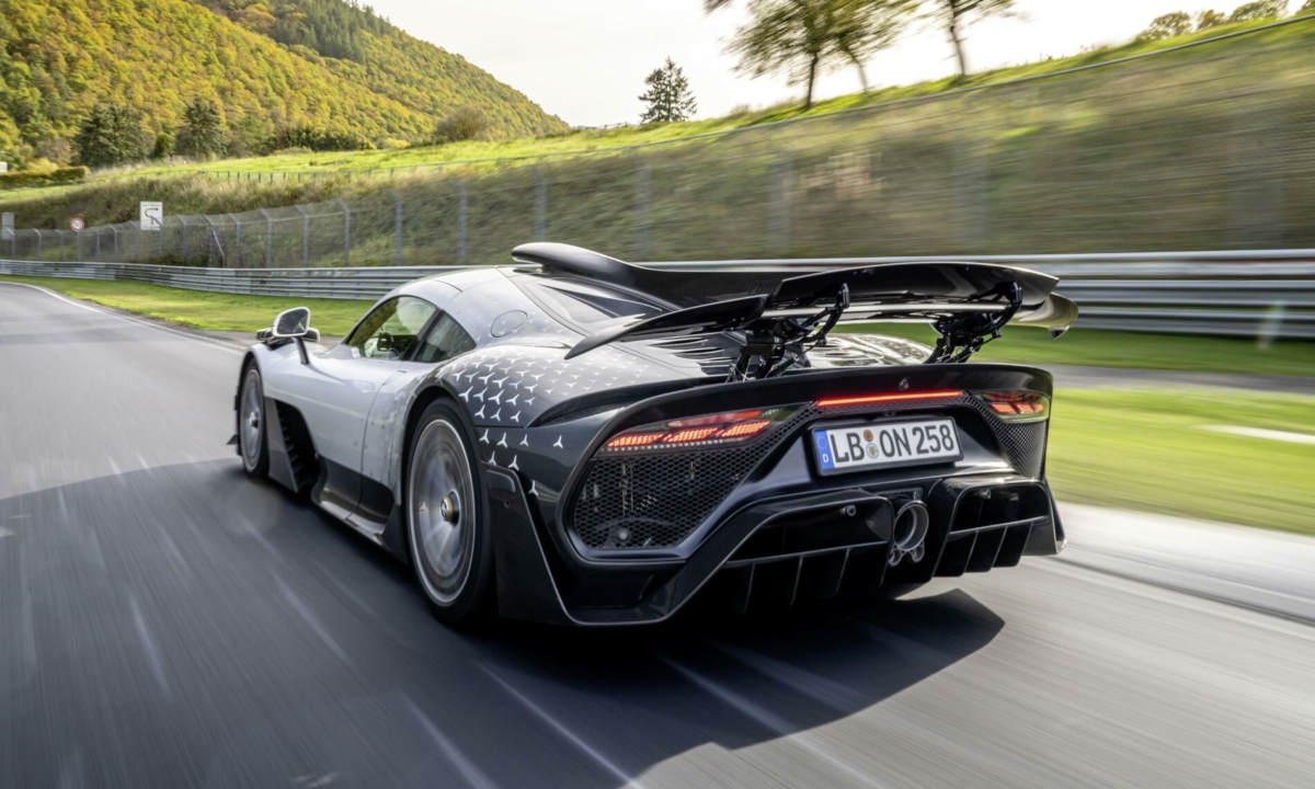 Record-Breaking AMG One Resets ’Ring Record [w/video] - Double Apex