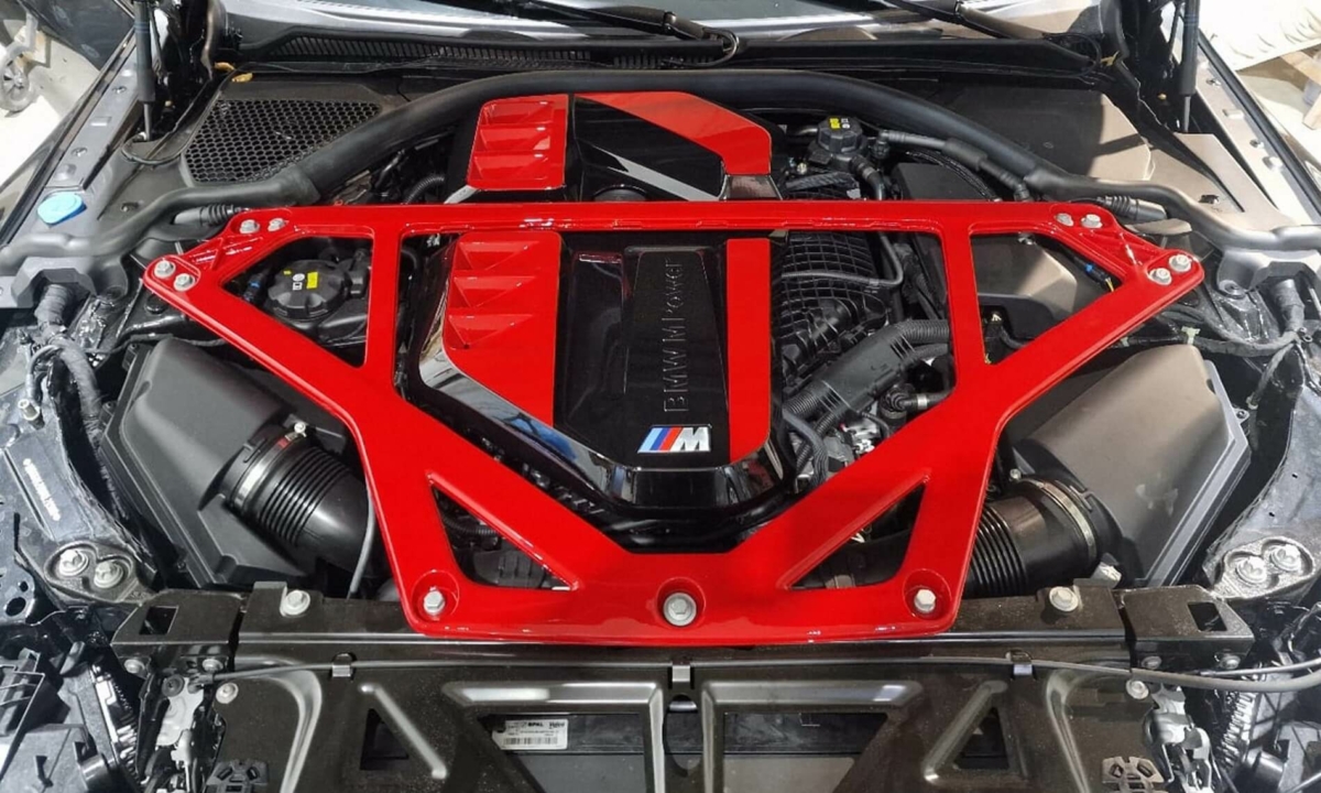 CSL-based Manhart MH4 GTR II Unveiled [w/video] - Double Apex