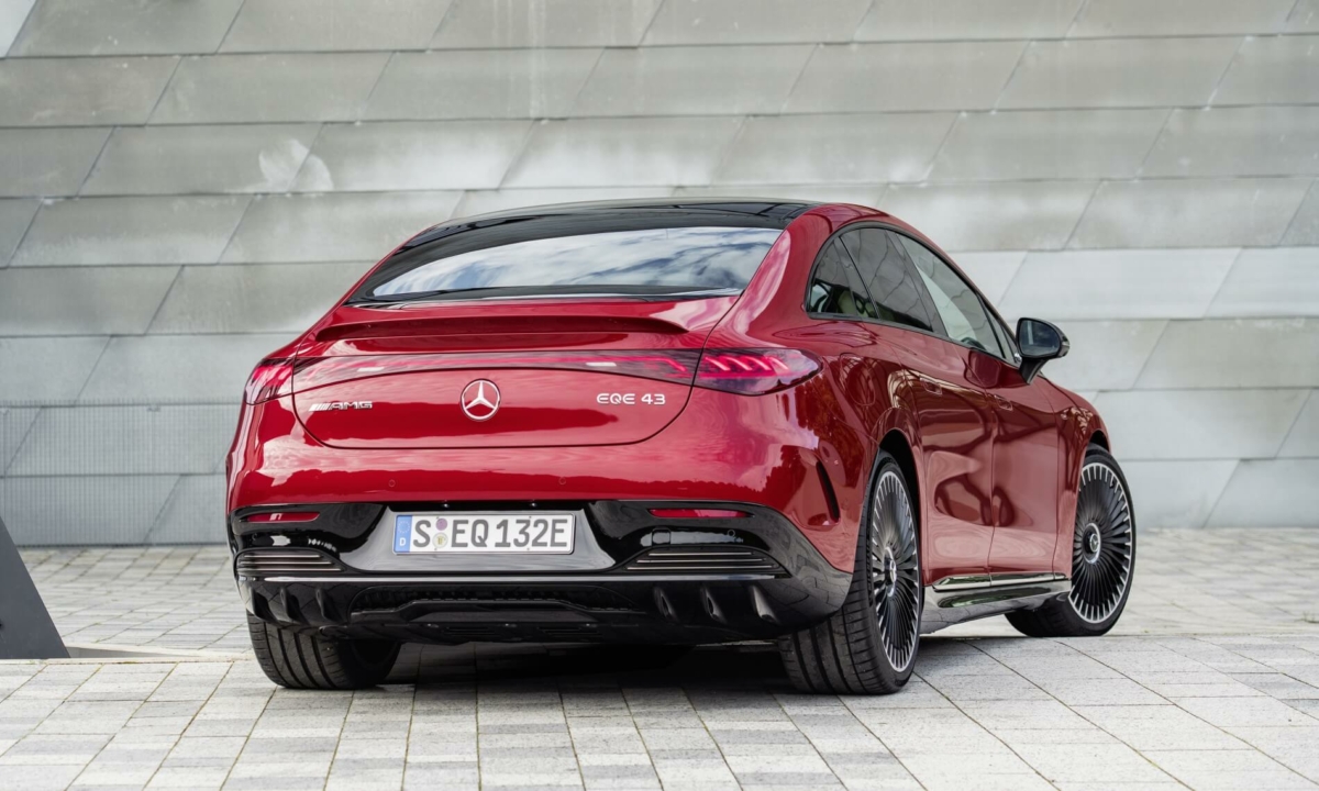 Mercedes-EQ EQE Soon In SA [w/video] - Double Apex