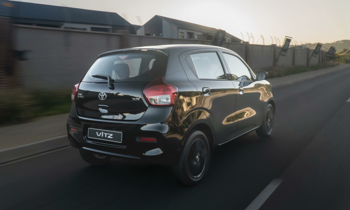 Toyota Vitz XR Driven - The New Tazz - Double Apex