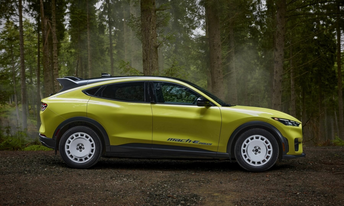 Mustang Mach-E Rally Production Version Debuts [w/video] - Double Apex