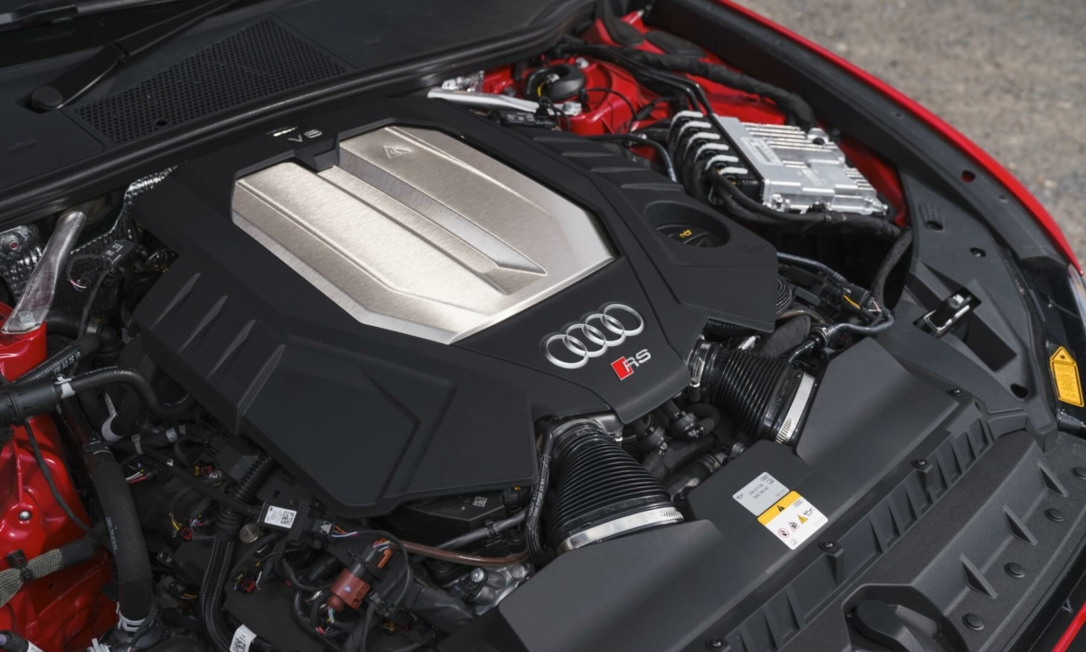 Audi RS6 Avant and RS7 Performance Twins Blast Into SA - Double Apex