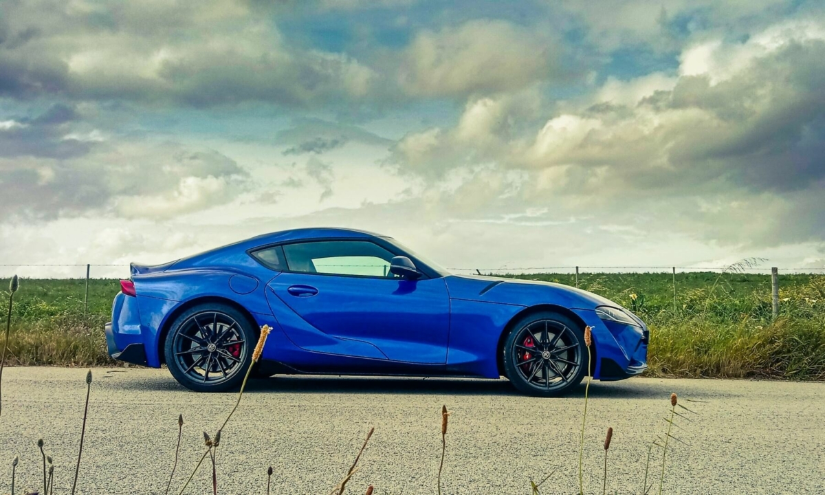 Toyota GR Supra Manual Driven - Double Apex