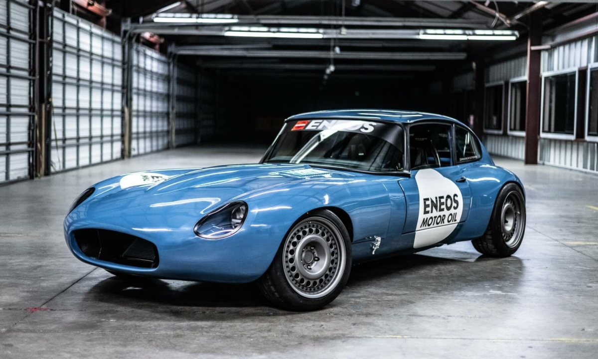 Eneos Jaguar E-Type Debuts at Sema - Double Apex