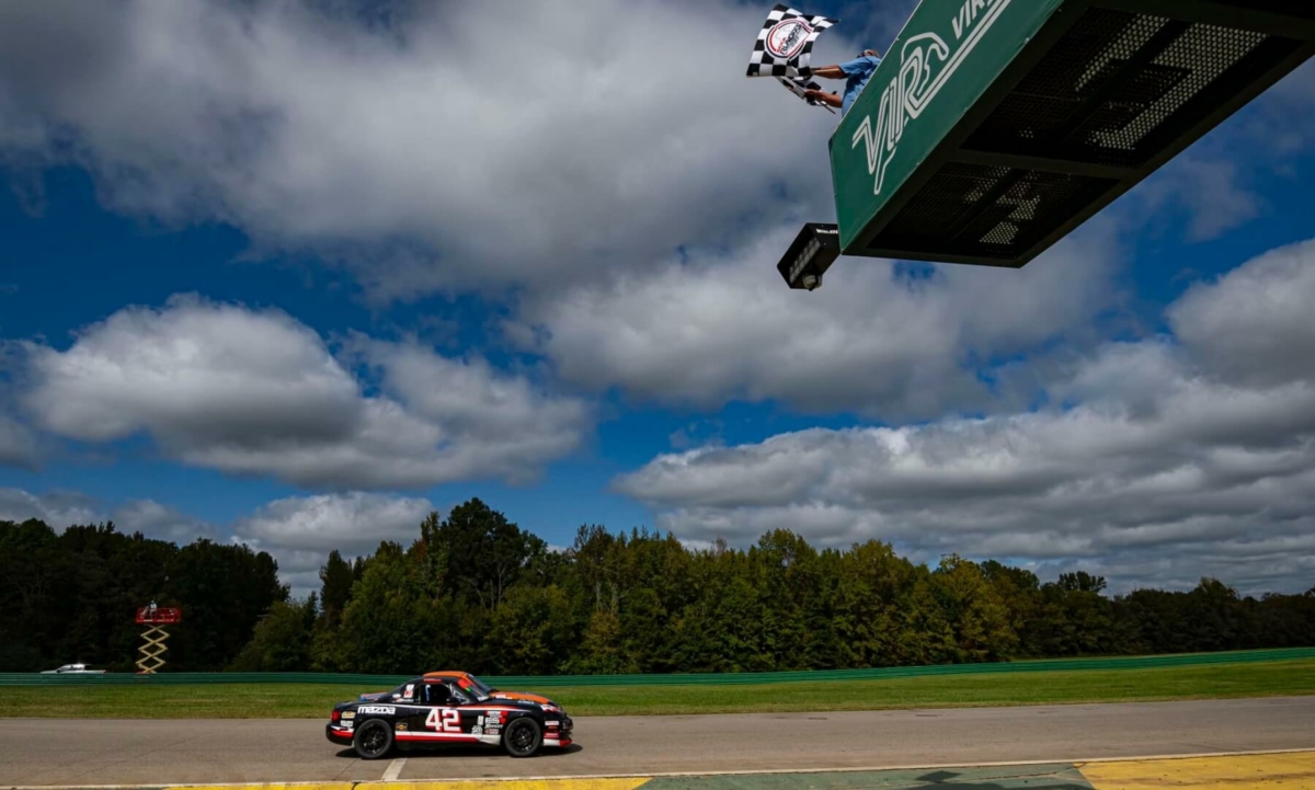 Spec Miata Race Ended In A Dead Heat [w/video] - Double Apex