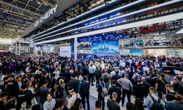 Chery Unveils Flagship Tiggo 9 Pro Max PHEV in Beijing - Double Apex