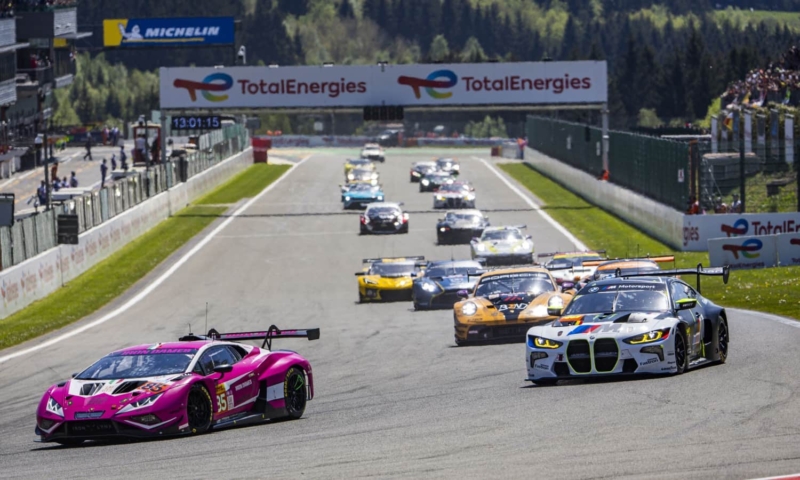 Motorsport - Double Apex