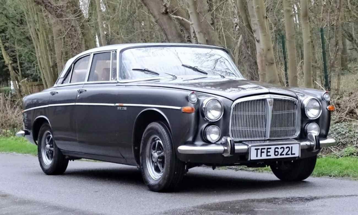 Defining a Segment: Rover P5B - The Original Four-Door Coupe - Double Apex