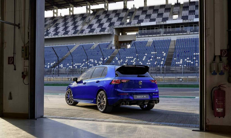 Updated VW Golf R Boasts More Power - Double Apex