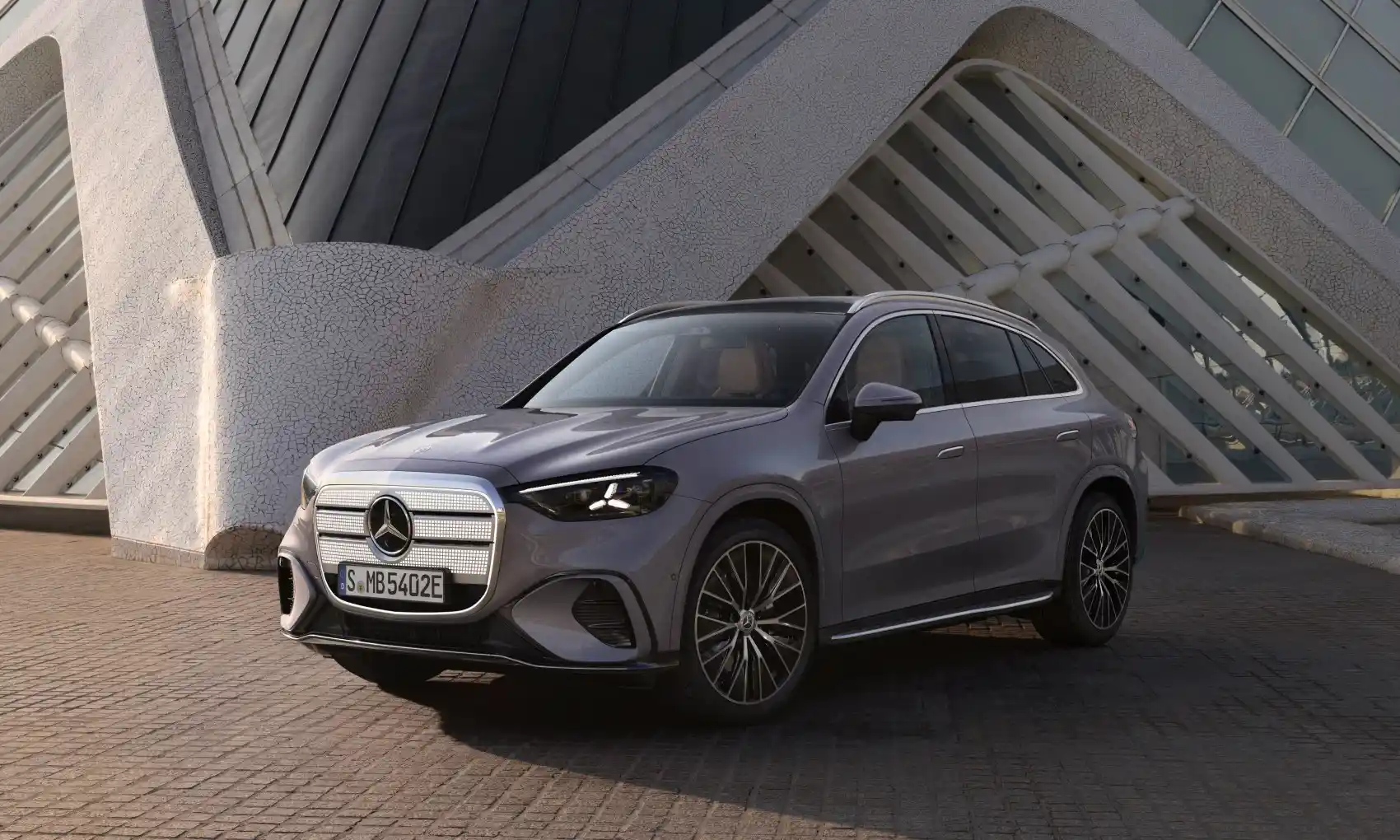 All-new Mercedes-Benz GLC EQ Unveiled at IAA - Double Apex