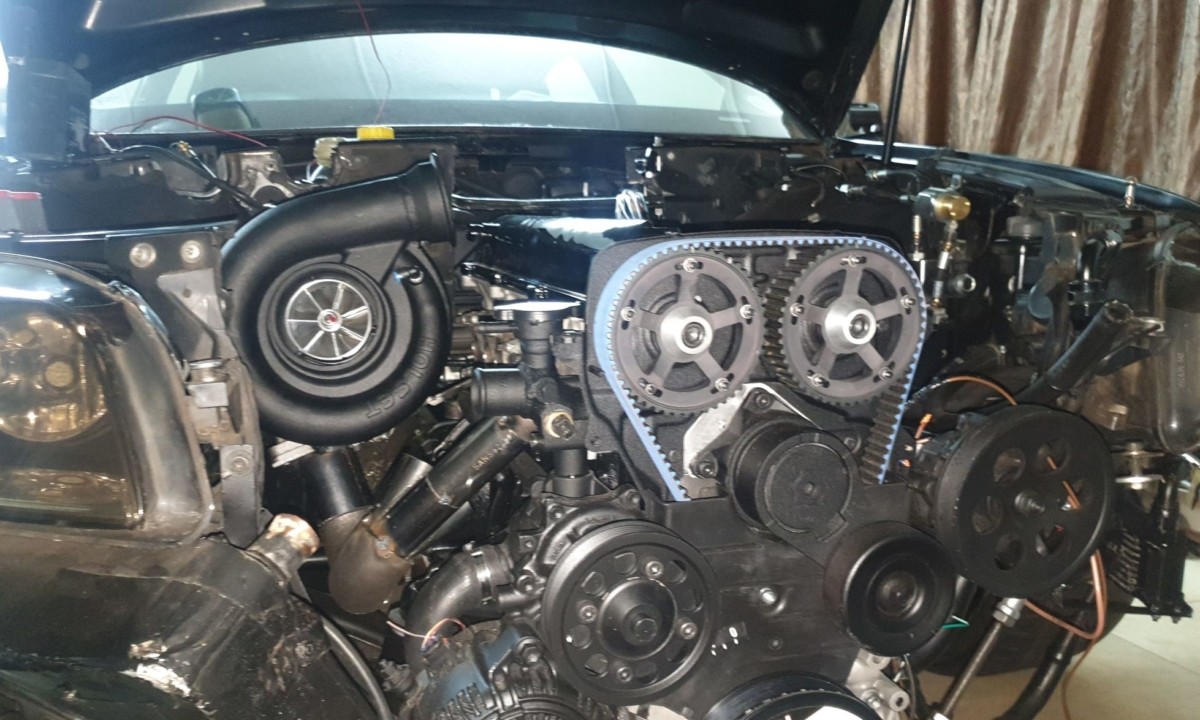 Audi RS2JZ is an RS4 that features a Toyota-sourced inline six