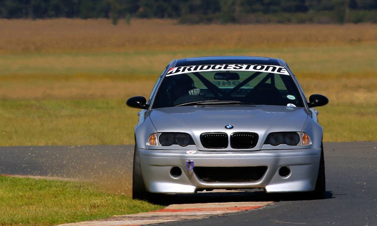 BMW 335i racecar build is a new, regular series on our site.