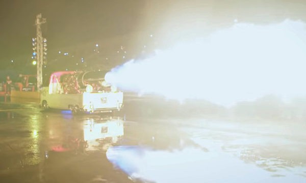 Jet powered VW bus has a Roll-Royce engine with over 3 700 kW