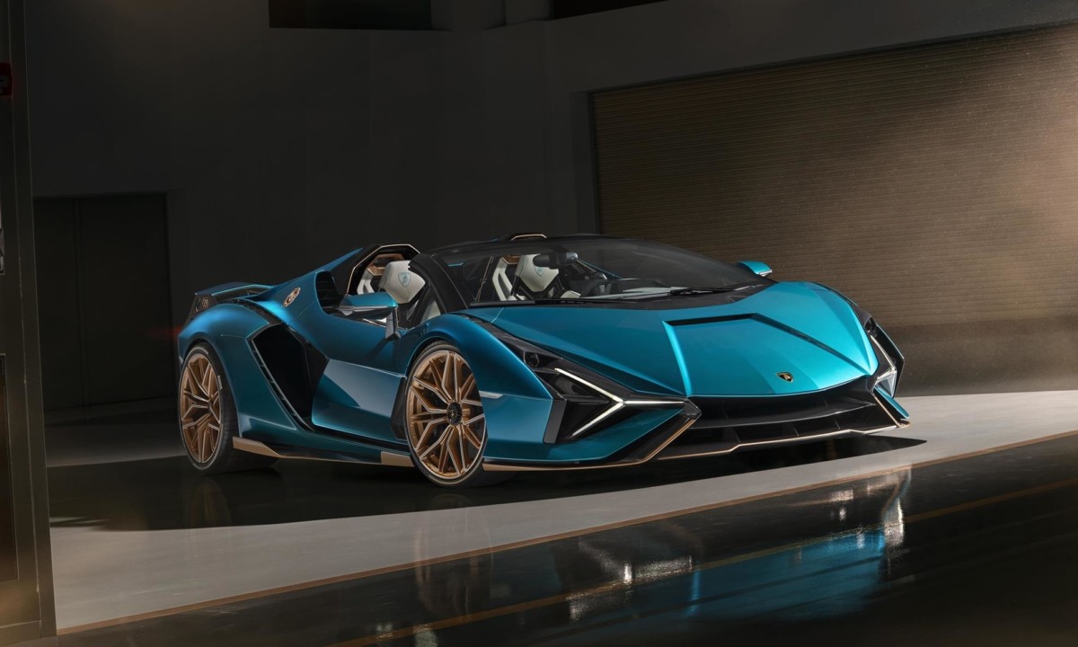 Lamborghini Sian Roadster is the company’s first hybrid drop-top