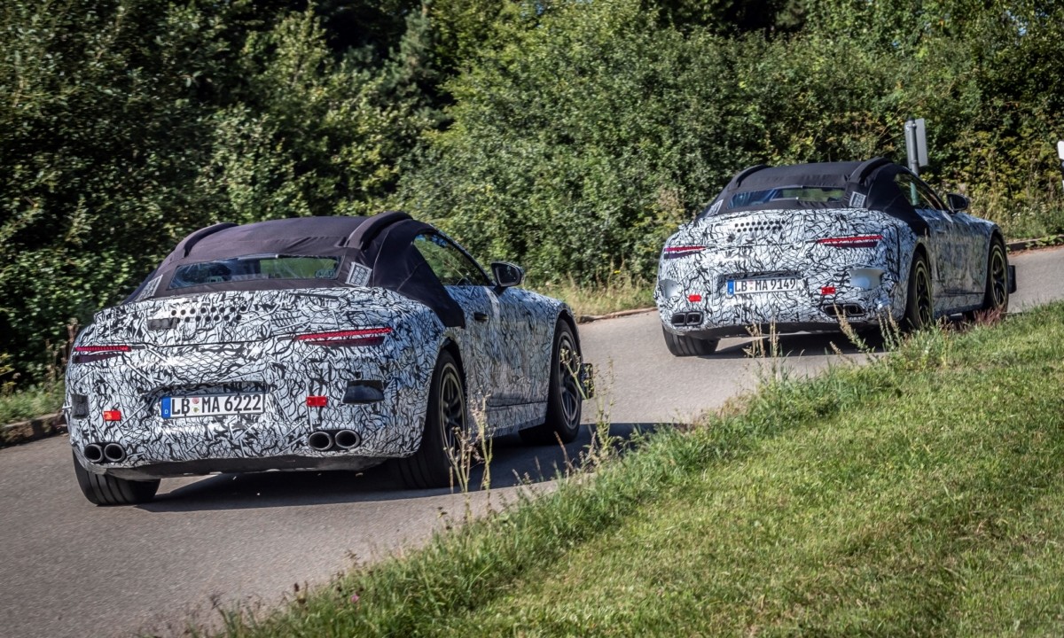 Mercedes SL Roadster Returns to Performance Roots - Double Apex