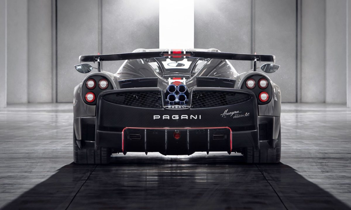 Pagani Huayra Roadster BC is a new open-top hypecar from Pagani