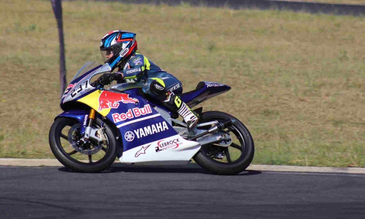 High Noon at Dezzi Raceway at the season-finale of the KZNRRC