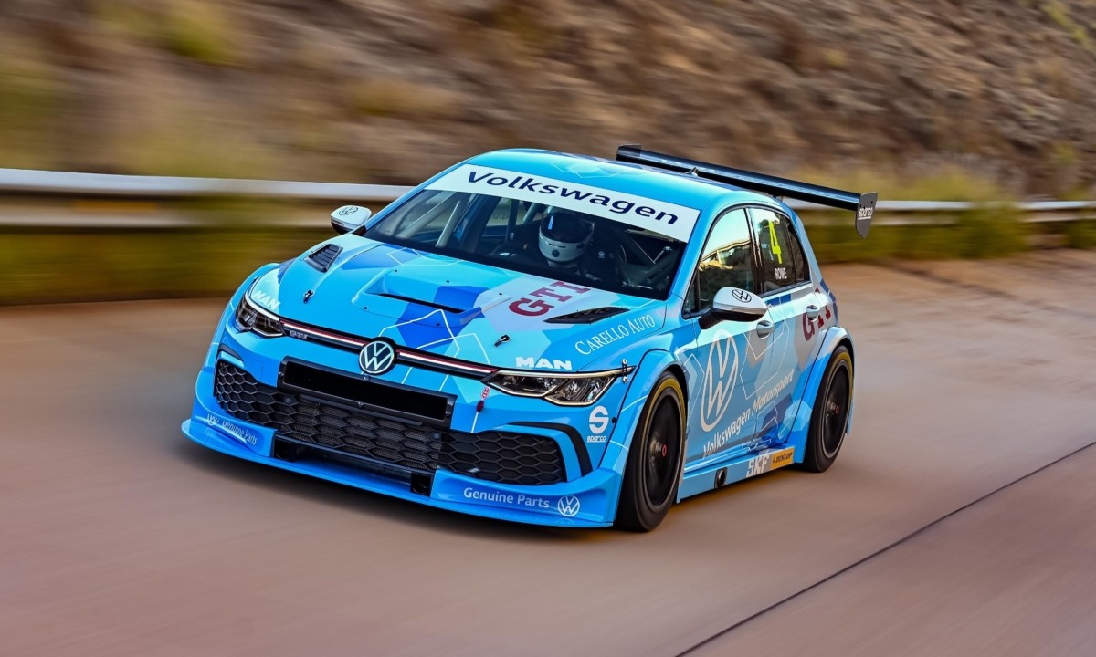 VW Golf GTI GTC unveiled by VW SA Motorsport today